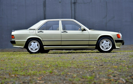 Пороги w201 amg 190 цена за пару новые