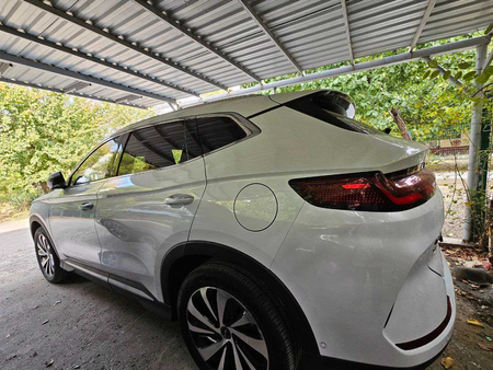 Byd чемпион новая, в идеальном состоянии.
