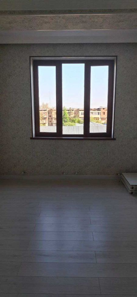 Продажа квартиры в Новостройке, на Юнус-Абаде 18кв 3/4/7 ID:LR 33