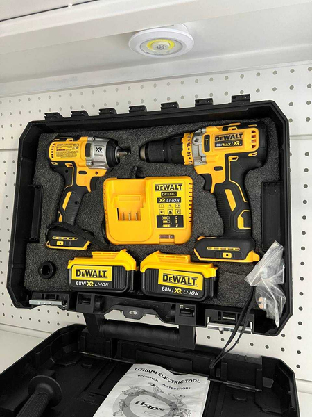 Продам набор ударного шуруповерта, Dewalt 68V