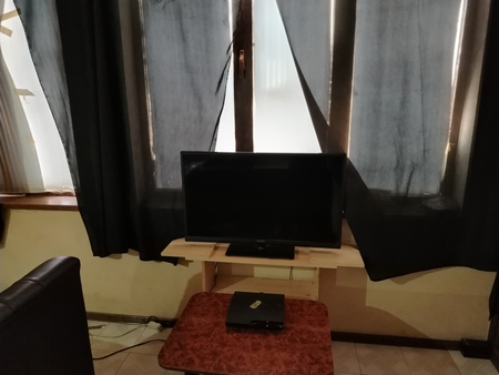 Plestation 3  6  televizor 5ta sotiladi divan 6ta