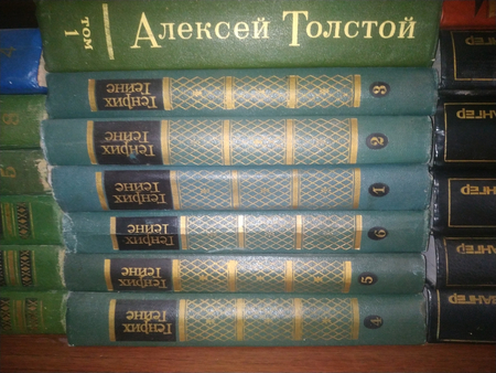 Продам книги,классика,детективы итд