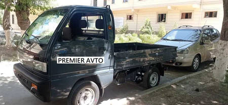 Labo 2023 Variantga beriladi