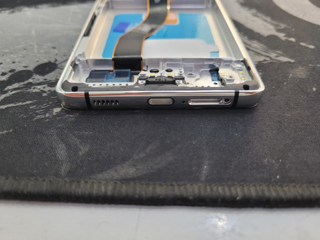 Дисплей с рамкой Samsung S21ultra