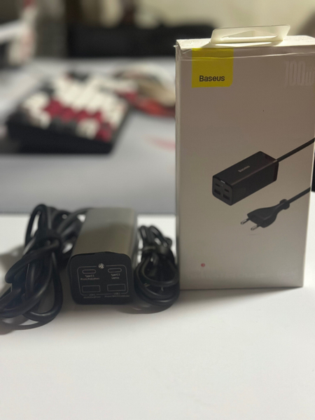 Baseus Gan 3 Pro 100w Быстрая зарядка с кабелем на 100w