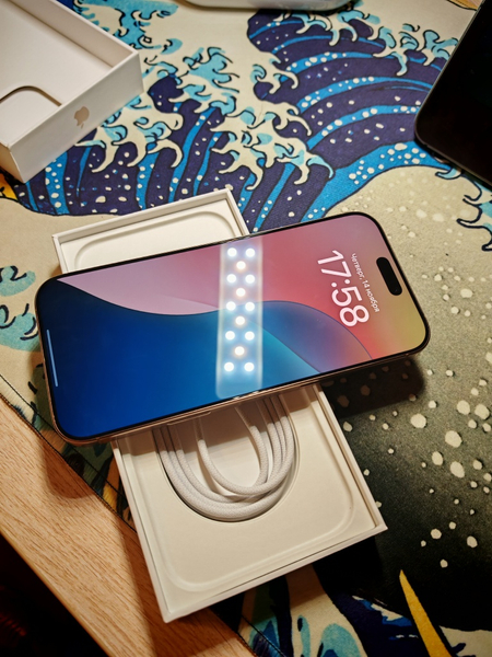 Продам iphone 16pro max