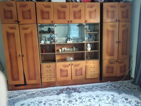 Продаётся стенка советская.