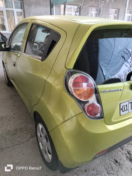 2011 Spark sotiladi