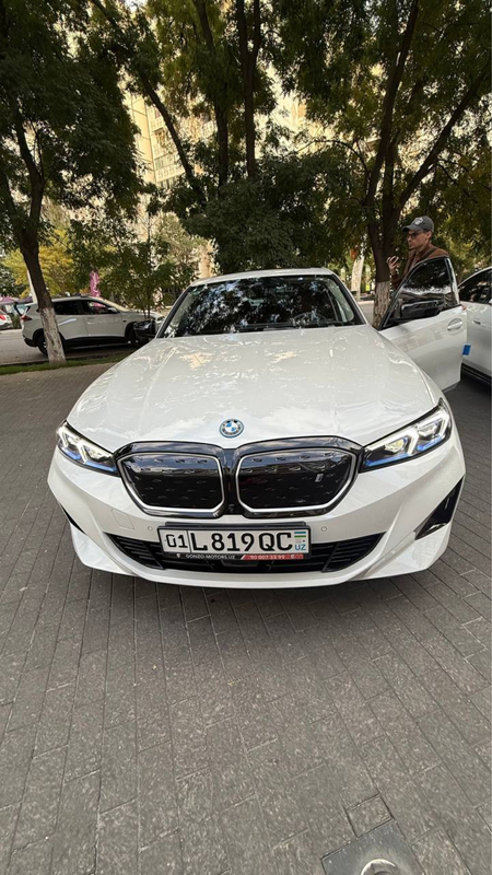 Наличий bmw i3 40L night sport 2024