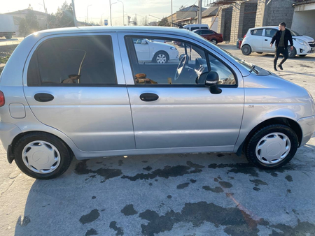Matiz sotiladi srochni