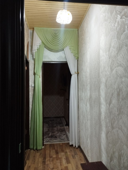 Chilonzor dombirabod 2*3 xonali hamma sharoitlar bor lubboyiga 400$