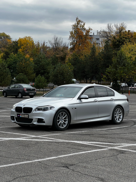 •Bmw M5 530i (F10)•