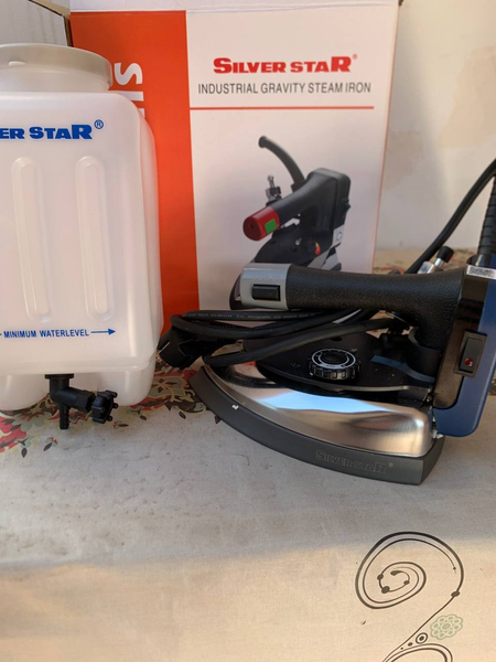 Продам утюг Silverstar