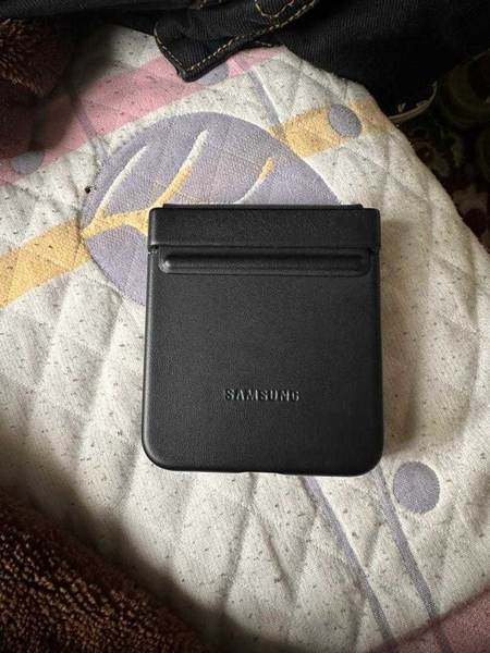 Samsung z flip 5