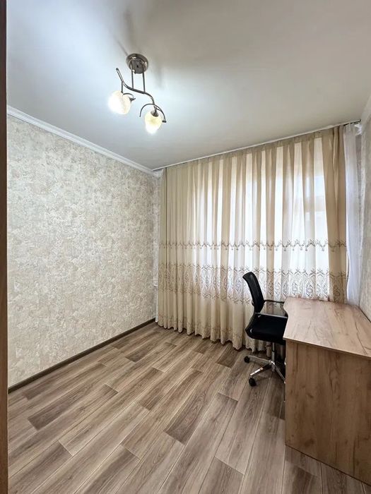 Сдается 4 х комнатная Ц 5 Метро Минор