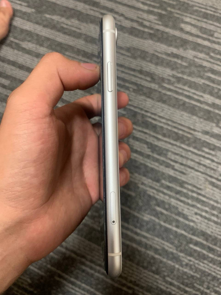 Iphone Xr yomks 96%