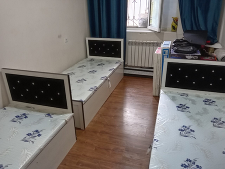 Удобная кровать-сундук по хорошей цене