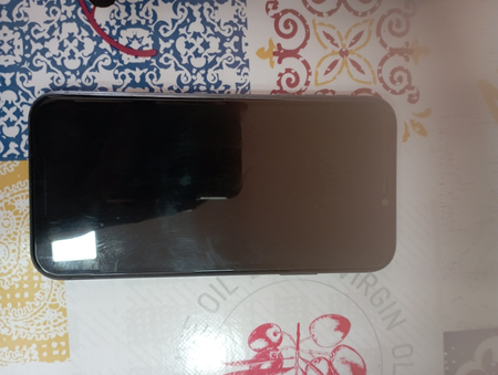 Iphone11 srochna sptiladi