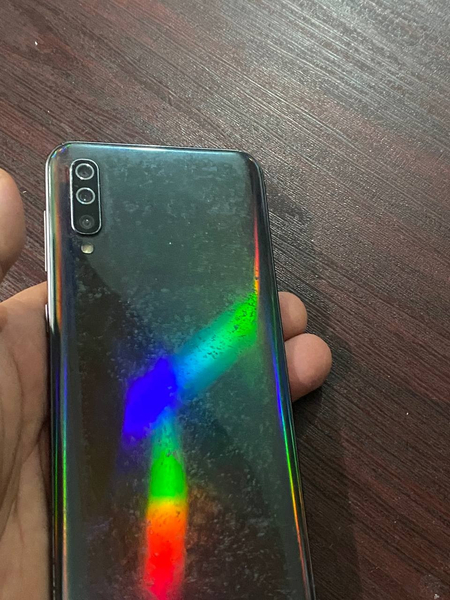 Samsung A50 smartfoni