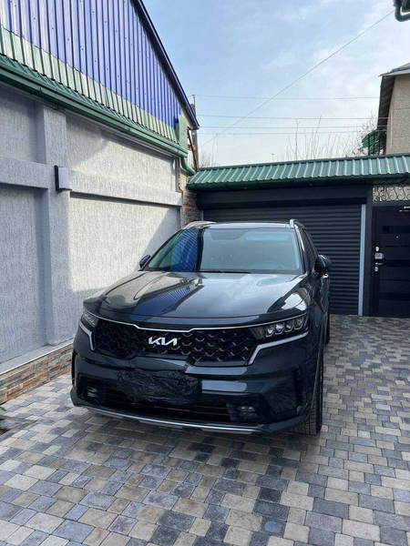 Продаётся Kia Sorento Comfort plus 2023 год