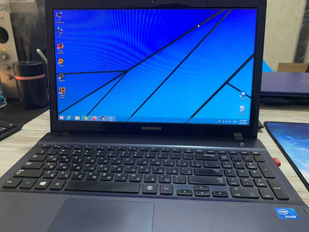 Ноутбук Samsung NP270E5G