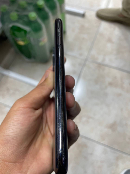 Iphone.     11pro