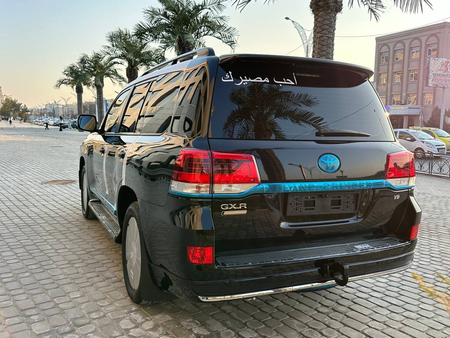 Tayota Land Cruiser Prado 200