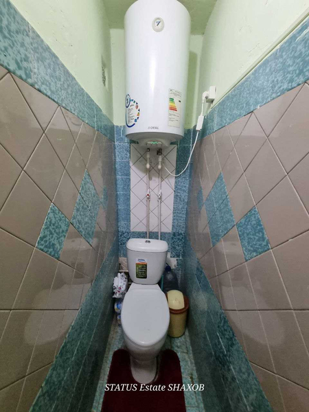 Срочно продаётся 2х комнатная квартира на 1 этаже по отл. цене