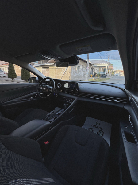 Hundai Elantra 3 Позиция 2022 Состаяние Идеално топтоза Пробег 39000km
