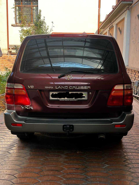 Toyota Land Cruiser 100 VX.R 4.7L