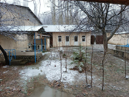 Чарвак участок 4 сотки + 4 до речки Угам