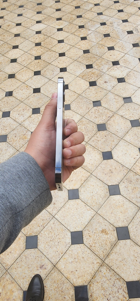 Iphone 12 pro ideal