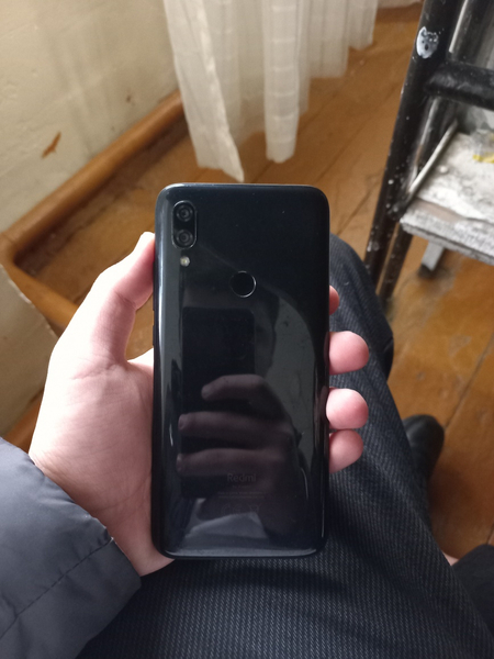 Redmi 7 karobka dakument bor iPhone Samsung ga obmen bor qagan tel qil