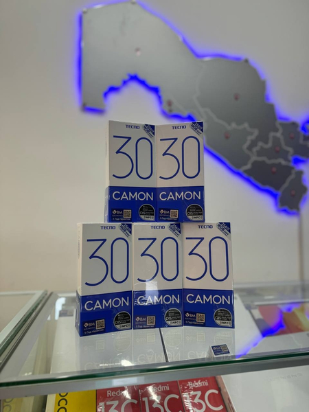 Tecno Camon 30 Новый
