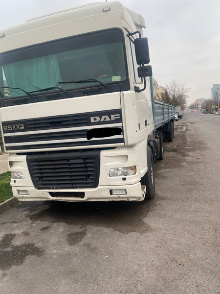 Daf euro 2 srochna sotiladi