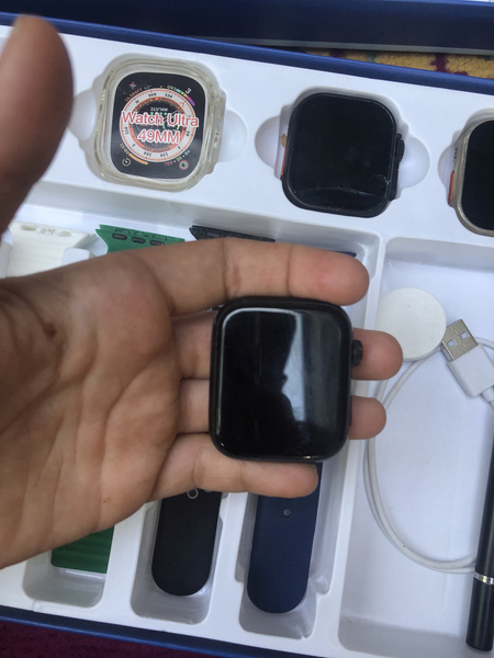 Чисы SMARTWATC 3в1 Хорошие