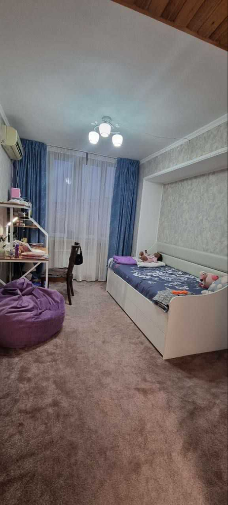 ПРОДАЕТСЯ 2в3/6/12  60м2 Дархан инконель балкон есть: торец