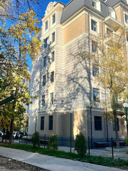 Юнусабад 3-квартал, НОВОСТРОЙКА, 79,7м2,ор-р сзади Продуктового базара
