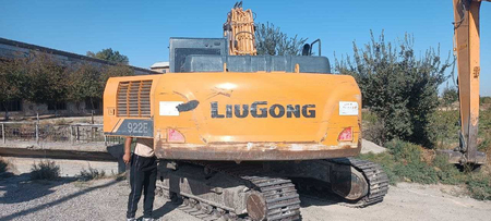 экскаватор LiuGong 922E 1.2 m3 в хорошем состоянии 2019 ekskavator