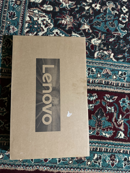 Lenovo kompyuter sotiladi pachka