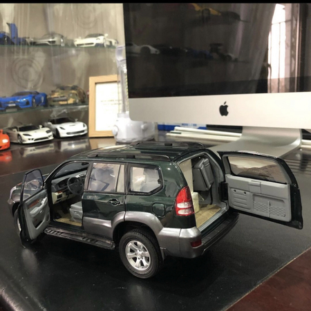 Модель 1:18