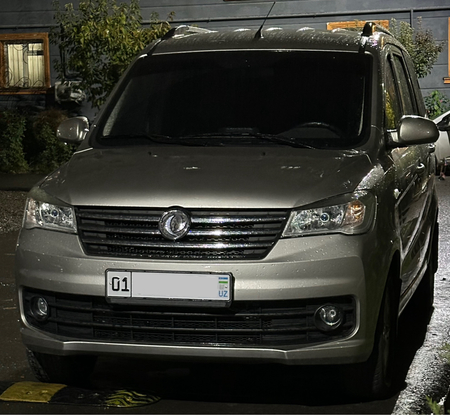 Dongfeng glory 330s damas
