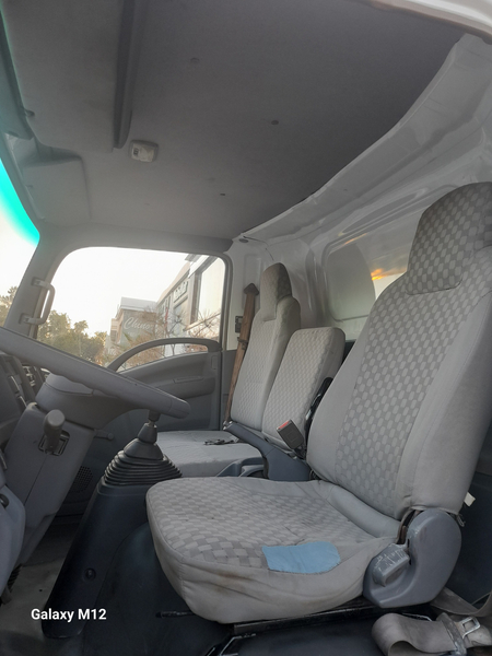 Isuzu turbo diesel 5t