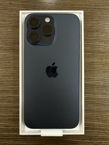 iPhone 15 pro max 256 blue titanium dual sim