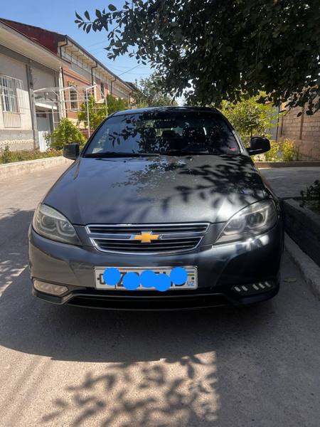 Jentra elegant plyus 2019 sotiladi