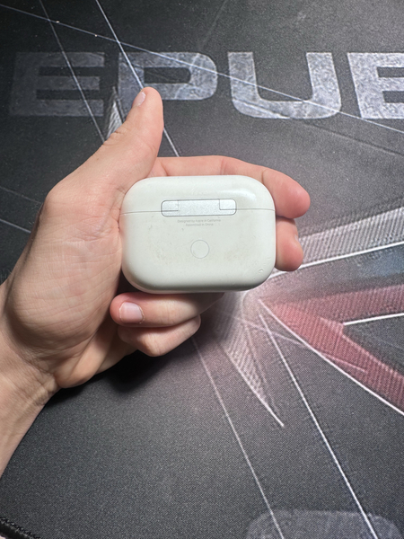 Продаются оригинальные наушники Airpods pro 2