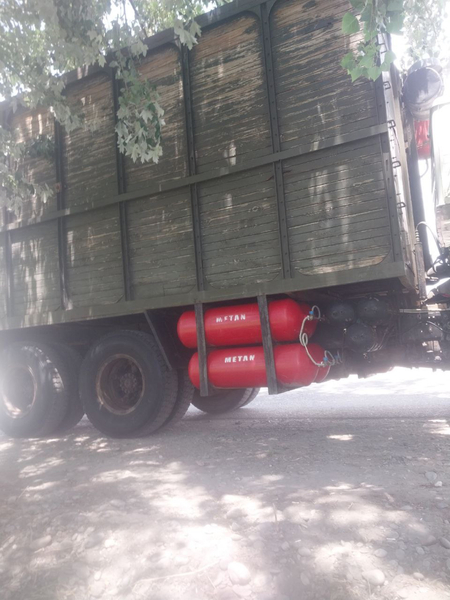 Kamaz sotiladi srochna rasxodi yoq olasila haydisila
