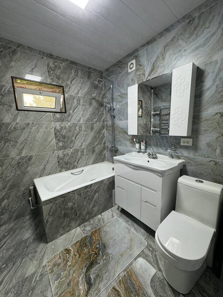 Продаётся 4/3/4 квартира на Юнус-Абад-18