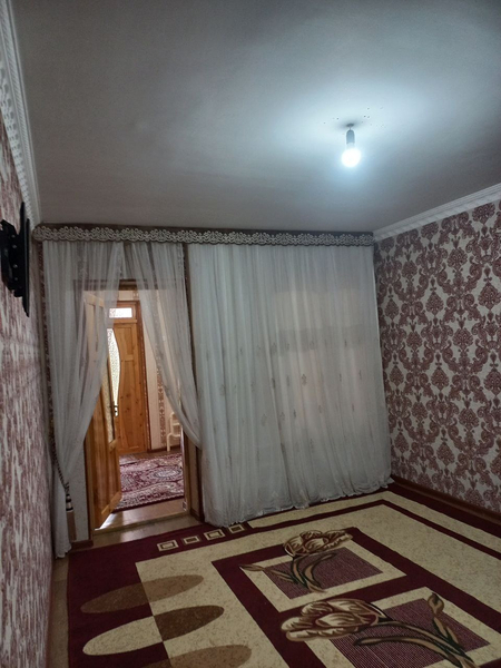 Zangi otada Xovli sotiladi