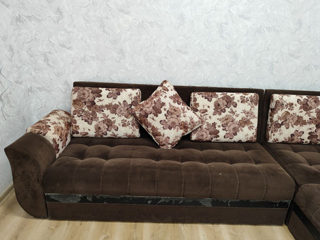 Срочно продается диван